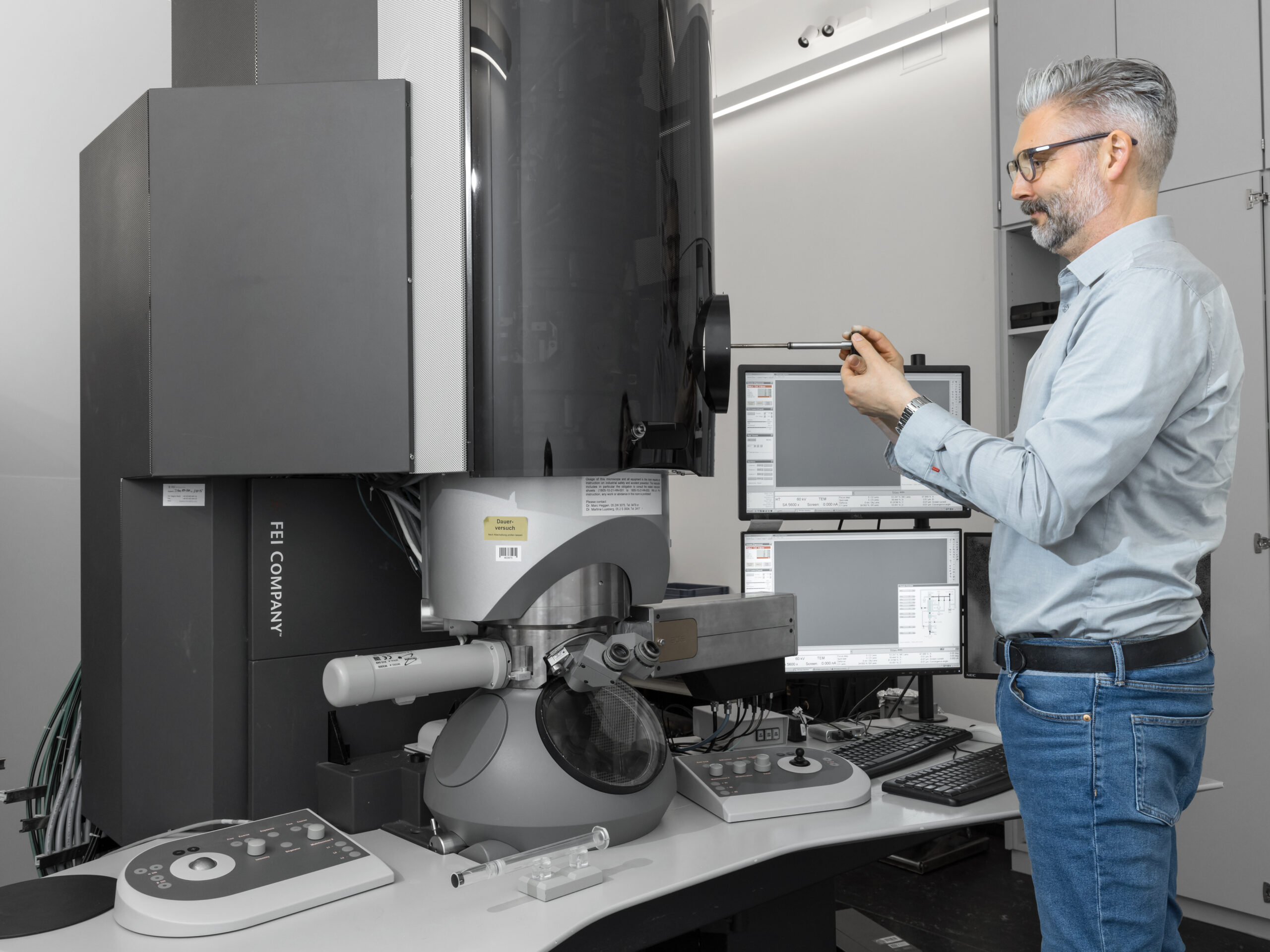 FEI Titan 80-300 STEM | er-c